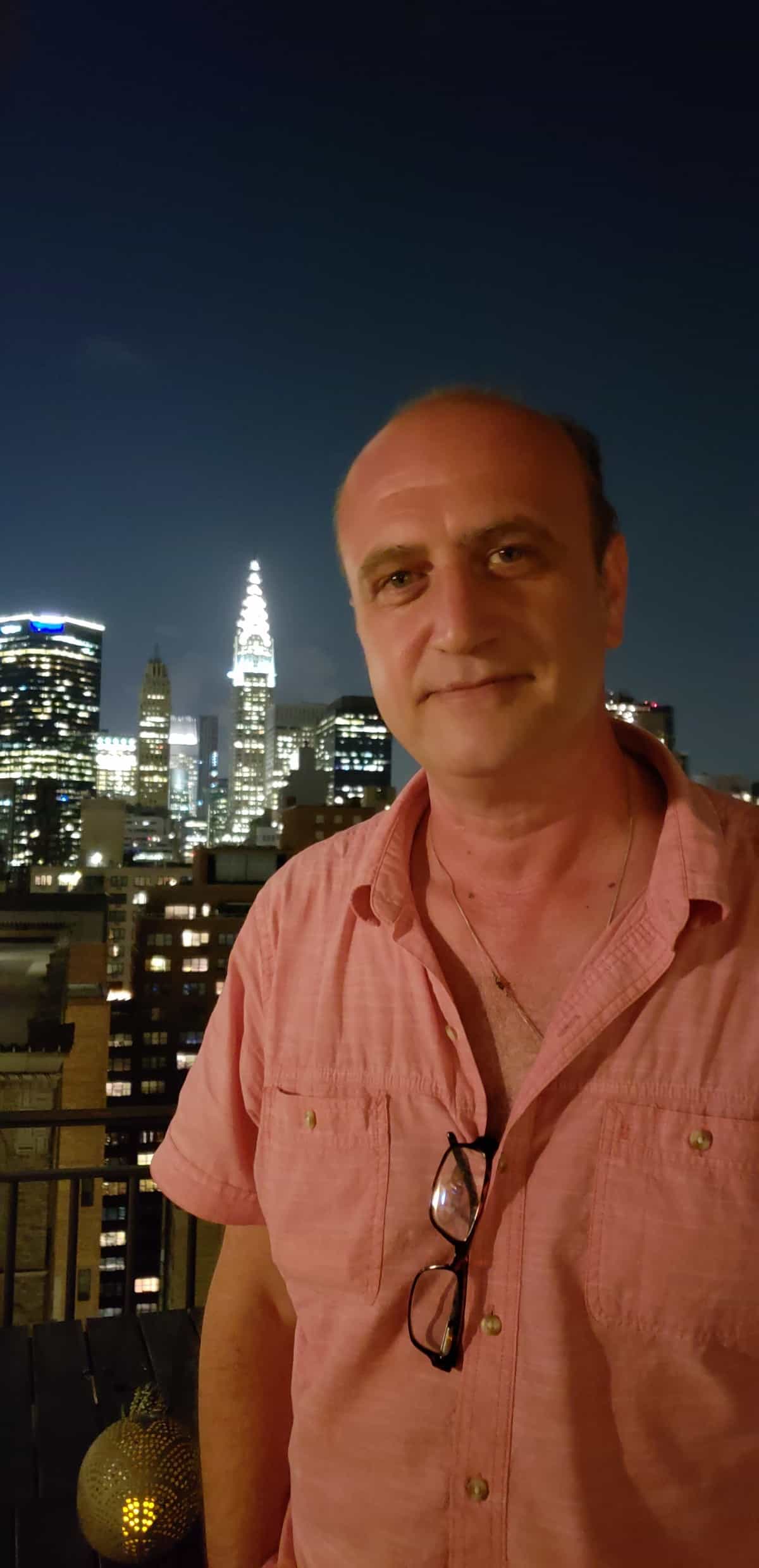 David Dephy Headshot | ®┊STAT®REC